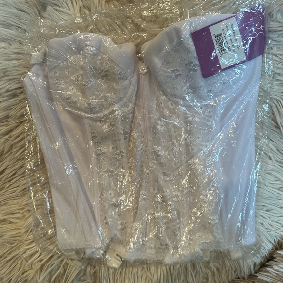 Dominique | Intimates & Sleepwear | Dominique Nwt White Bustier Corset ...